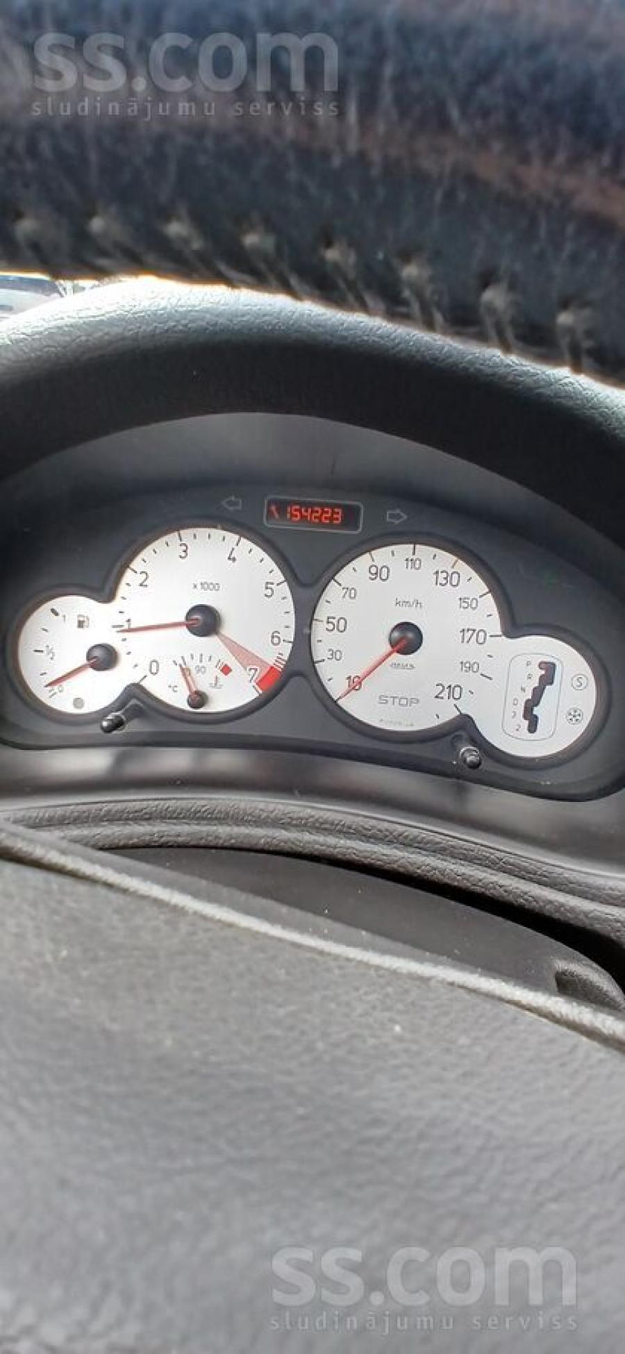 Peugeot 206 2003 Rīga, ar dzinēja tilpumu 1.60 L un nobraukumu 154 tūkst. km par 2050 €, foto 9 vietnē AUTOMOTO.COM.LV