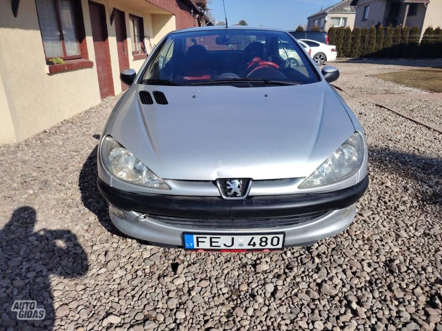Peugeot 206 2003 in Marijampole, with an engine capacity of 1.60 L and mileage of 330 thousand km for 500 €, photo 8 on AUTOMOTO.COM.LV