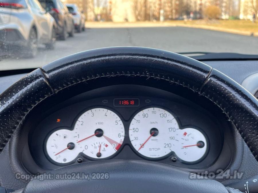 Peugeot 206 2004 in Narva, with an engine capacity of 1.60 L and mileage of 113 thousand km for 1499 €, photo 21 on AUTOMOTO.COM.LV