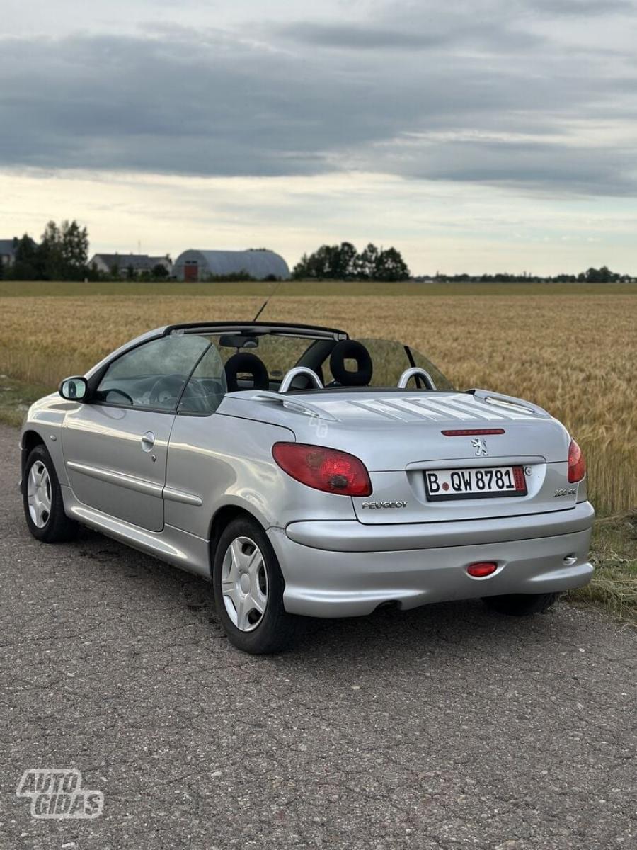 Peugeot 206 2004 in Vilkaviskis, with an engine capacity of 1.60 L and mileage of 300 thousand km for 950 €, photo 4 on AUTOMOTO.COM.LV