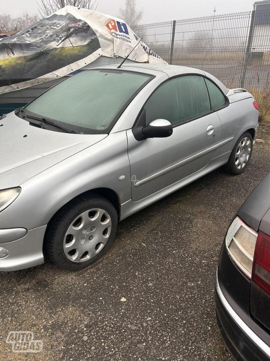 Peugeot 206 2005 in Vilnius, with an engine capacity of 1.60 L and mileage of 211 thousand km for 500 €, photo 5 on AUTOMOTO.COM.LV