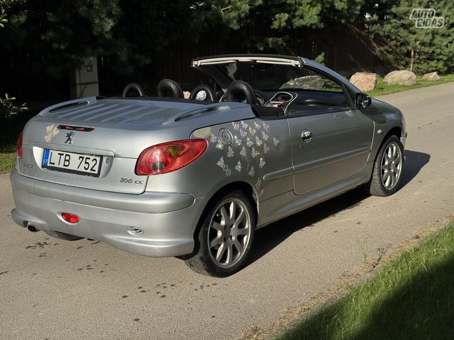 Peugeot 206 2005 in Marijampole, with an engine capacity of 1.60 L and mileage of 257 thousand km for 750 €, photo 4 on AUTOMOTO.COM.LV