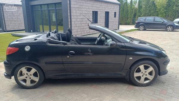 Peugeot 206 2005 Viļņa, ar dzinēja tilpumu 1.60 L un nobraukumu 245 tūkst. km par 1200 €, foto 5 vietnē AUTOMOTO.COM.LV