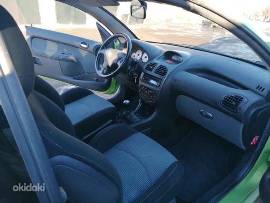 Zaļš Peugeot 206 2004 Narva, ar dzinēja tilpumu 1.60 L un nobraukumu 113 tūkst. km par 1500 €, foto 6 vietnē AUTOMOTO.COM.LV
