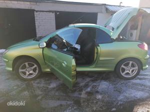 Zaļš Peugeot 206 2004 Narva, ar dzinēja tilpumu 1.60 L un nobraukumu 113 tūkst. km par 1500 €, foto 9 vietnē AUTOMOTO.COM.LV