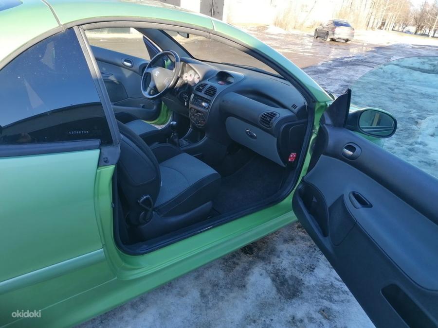 Zaļš Peugeot 206 2004 Narva, ar dzinēja tilpumu 1.60 L un nobraukumu 113 tūkst. km par 1500 €, foto 20 vietnē AUTOMOTO.COM.LV