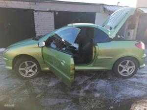 Zaļš Peugeot 206 2004 Narva, ar dzinēja tilpumu 1.60 L un nobraukumu 113 tūkst. km par 1500 €, foto 24 vietnē AUTOMOTO.COM.LV