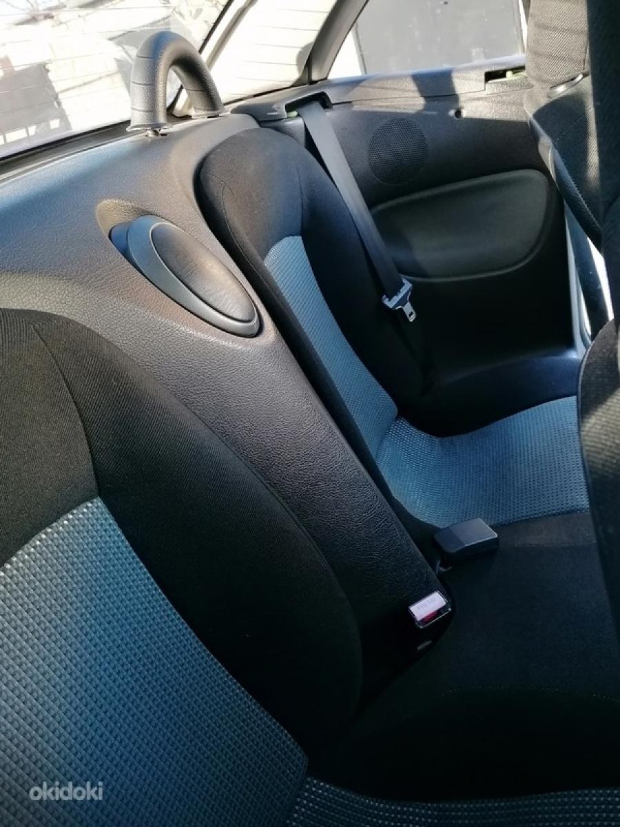 Zaļš Peugeot 206 2004 Narva, ar dzinēja tilpumu 1.60 L un nobraukumu 113 tūkst. km par 1500 €, foto 28 vietnē AUTOMOTO.COM.LV