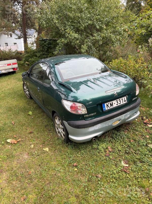 Peugeot 206 2004 Rīga vietnē Zaļš Peugeot 206 2004 Rīga, ar dzinēja tilpumu 1.60 L un nobraukumu 220 tūkst. km par 500 €, foto 3 vietnē AUTOMOTO.COM.LV