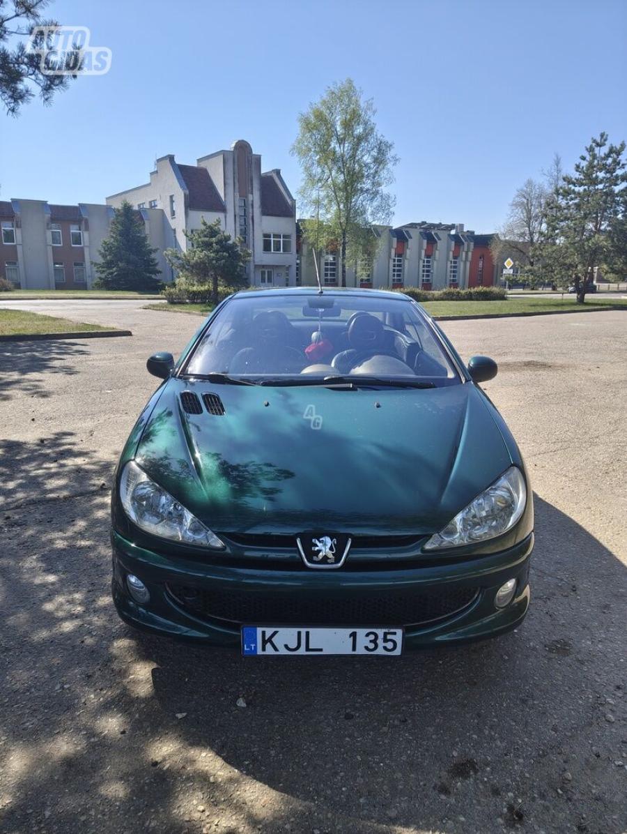 Green Peugeot 206 2006 in Moletai, with an engine capacity of 1.60 L and mileage of 276 thousand km for 1700 €, photo 1 on AUTOMOTO.COM.LV