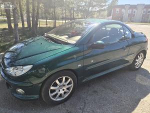 Green Peugeot 206 2006 in Moletai, with an engine capacity of 1.60 L and mileage of 276 thousand km for 1700 €, photo 4 on AUTOMOTO.COM.LV