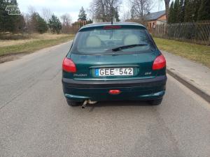 Zaļš Peugeot 206 2000 Viļņa, ar dzinēja tilpumu 1.40 L un nobraukumu 262 tūkst. km par 880 €, foto 8 vietnē AUTOMOTO.COM.LV
