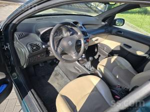 Zaļš Peugeot 206 2000 Rīga, ar dzinēja tilpumu 1.40 L un nobraukumu 194 tūkst. km par 1500 €, foto 8 vietnē AUTOMOTO.COM.LV