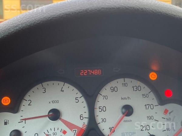 Grey Peugeot 206 2001 in Riga, with an engine capacity of 2.00 L and mileage of 270 thousand km for 1500 €, photo 4 on AUTOMOTO.COM.LV