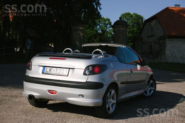 Pelēks Peugeot 206 2001 Cēsis, ar dzinēja tilpumu 2.00 L un nobraukumu 0 tūkst. km par 2500 €, foto 10 vietnē AUTOMOTO.COM.LV