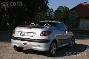 Grey Peugeot 206 2001 in Cesis, with an engine capacity of 2.00 L and mileage of 0 thousand km for 2500 €, photo 10 on AUTOMOTO.COM.LV