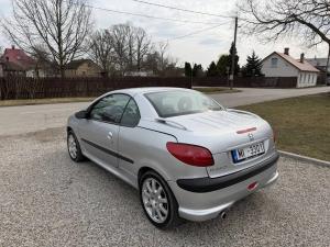 Grey Peugeot 206 2001 in Ventspils, with an engine capacity of 1.60 L and mileage of 222 thousand km for 1690 €, photo 7 on AUTOMOTO.COM.LV