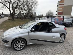 Grey Peugeot 206 2001 in Ventspils, with an engine capacity of 1.60 L and mileage of 222 thousand km for 1690 €, photo 17 on AUTOMOTO.COM.LV