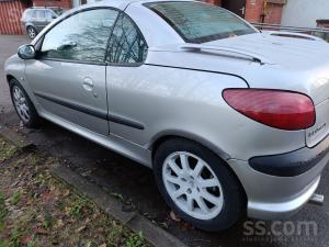 Pelēks Peugeot 206 2001 Rīga, ar dzinēja tilpumu 2.00 L un nobraukumu 287 tūkst. km par 1100 €, foto 5 vietnē AUTOMOTO.COM.LV