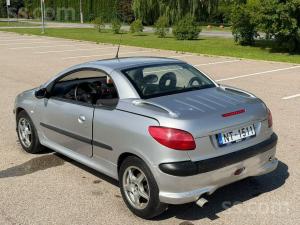 Pelēks Peugeot 206 2001 Bauska, ar dzinēja tilpumu 2.00 L un nobraukumu 190 tūkst. km par 1400 €, foto 7 vietnē AUTOMOTO.COM.LV