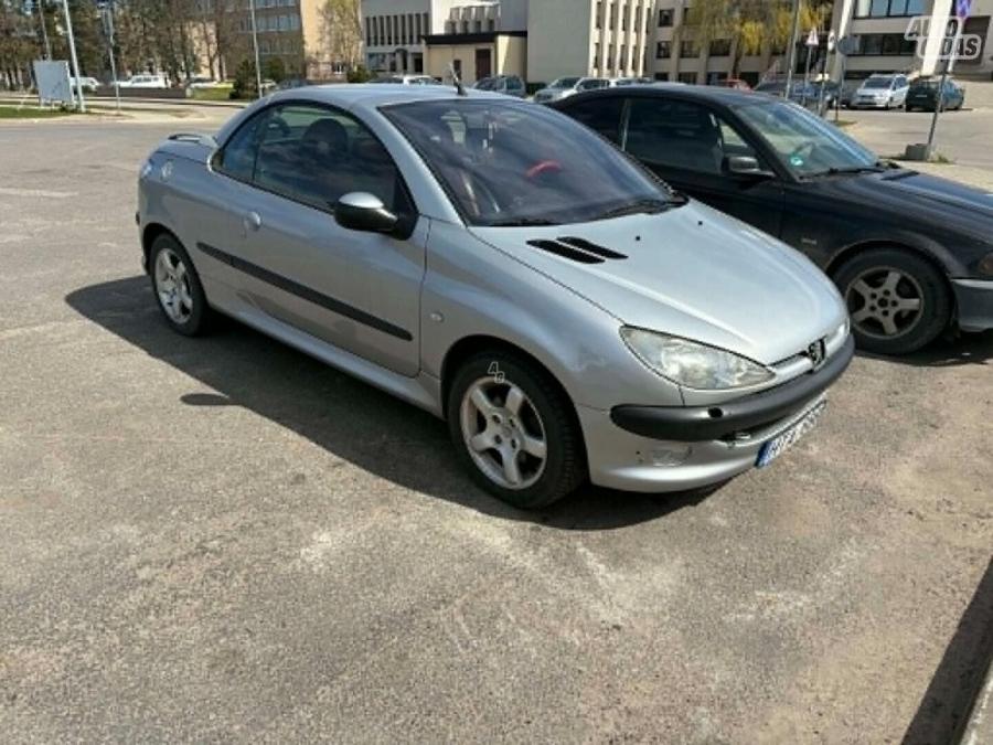 Серый Пежо 206 2002 в Вильнюс, объемом двигателя 1.80 л и пробегом 200 тыс. км за 950 €, фото 1 на AUTOMOTO.COM.LV