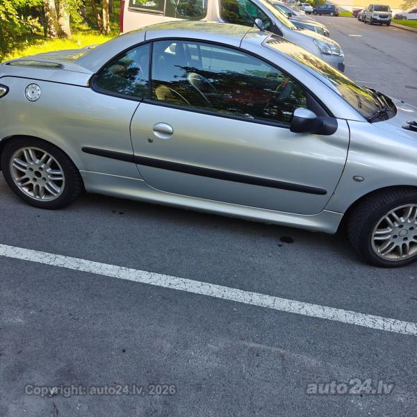 Grey Peugeot 206 2002 in Tallinn, with an engine capacity of 1.60 L and mileage of 302 thousand km for 750 €, photo 4 on AUTOMOTO.COM.LV