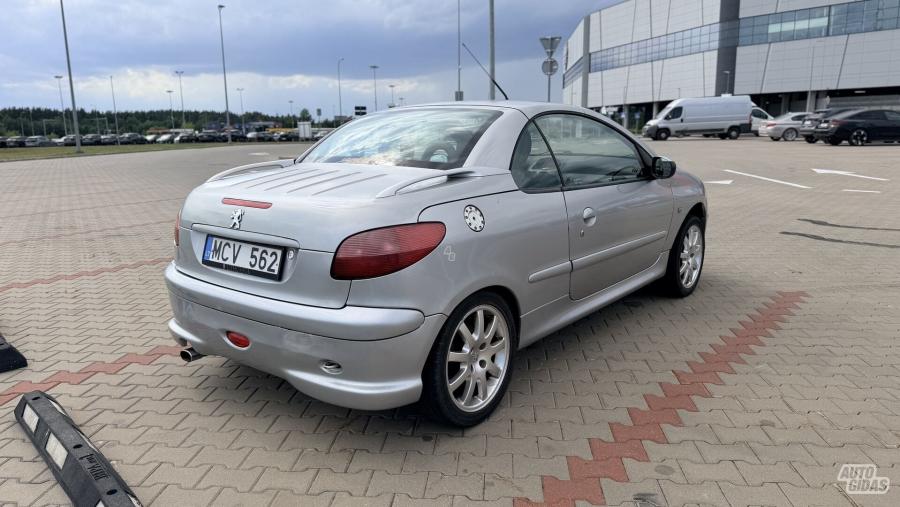 Grey Peugeot 206 2002 in Vilnius, with an engine capacity of 2.00 L and mileage of 117 thousand km for 1650 €, photo 11 on AUTOMOTO.COM.LV