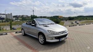 Серый Пежо 206 2002 в Вильнюс, объемом двигателя 2.00 л и пробегом 117 тыс. км за 1650 €, фото  на AUTOMOTO.COM.LV
