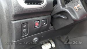 Pelēks Peugeot 206 2002 Tallina, ar dzinēja tilpumu 1.60 L un nobraukumu 209 tūkst. km par 1499 €, foto 20 vietnē AUTOMOTO.COM.LV