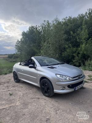 Pelēks Peugeot 206 2002 Marijampole, ar dzinēja tilpumu 1.60 L un nobraukumu 201 tūkst. km par 1100 €, foto 3 vietnē AUTOMOTO.COM.LV