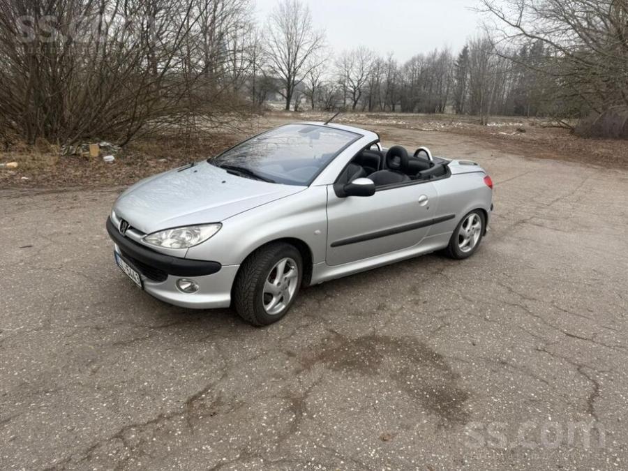 Pelēks Peugeot 206 2003 Rīga, ar dzinēja tilpumu 1.60 L un nobraukumu 168 tūkst. km par 2100 €, foto 4 vietnē AUTOMOTO.COM.LV