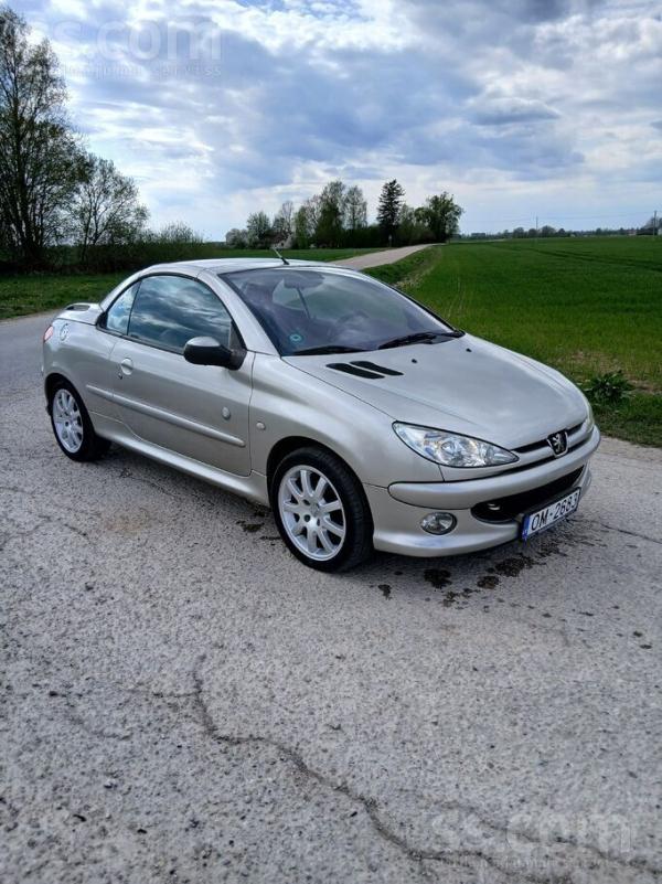 Pelēks Peugeot 206 2004 Bauska, ar dzinēja tilpumu 1.60 L un nobraukumu 235 tūkst. km par 1500 €, foto 6 vietnē AUTOMOTO.COM.LV
