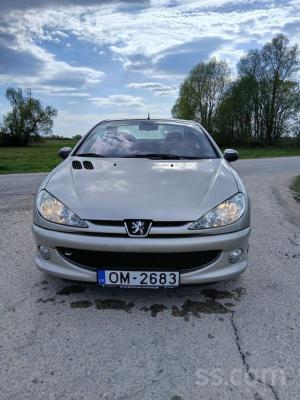 Pelēks Peugeot 206 2004 Bauska, ar dzinēja tilpumu 1.60 L un nobraukumu 230 tūkst. km par 1500 €, foto 6 vietnē AUTOMOTO.COM.LV