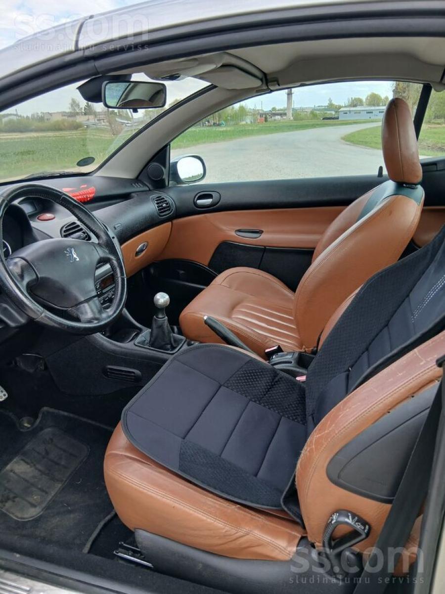 Pelēks Peugeot 206 2004 Bauska, ar dzinēja tilpumu 1.60 L un nobraukumu 230 tūkst. km par 1500 €, foto 11 vietnē AUTOMOTO.COM.LV