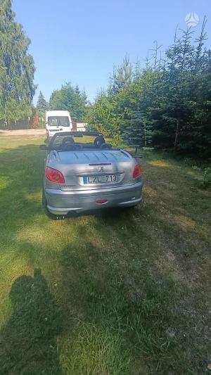Pelēks Peugeot 206 2004 Kauņa, ar dzinēja tilpumu 1.59 L un nobraukumu 205 tūkst. km par 1960 €, foto 3 vietnē AUTOMOTO.COM.LV