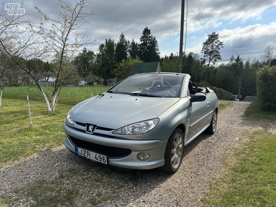 Grey Peugeot 206 2005 in Utena, with an engine capacity of 1.60 L and mileage of 191 thousand km for 1200 €, photo 8 on AUTOMOTO.COM.LV