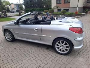 Pelēks Peugeot 206 2005 Viļņa, ar dzinēja tilpumu 1.60 L un nobraukumu 220 tūkst. km par 2150 €, foto  vietnē AUTOMOTO.COM.LV