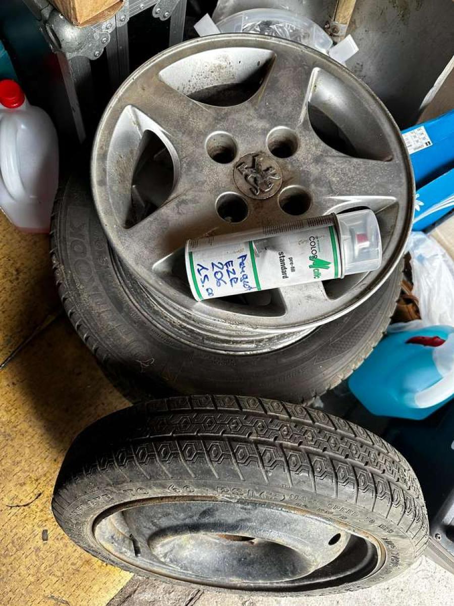 Pelēks Peugeot 206 2003 Kauņa, ar dzinēja tilpumu 1.40 L un nobraukumu 286 tūkst. km par 350 €, foto 11 vietnē AUTOMOTO.COM.LV