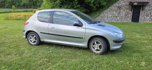 Pelēks Peugeot 206 2005 Mažeikiai, ar dzinēja tilpumu 1.12 L un nobraukumu 116 tūkst. km par 800 €, foto 11 vietnē AUTOMOTO.COM.LV