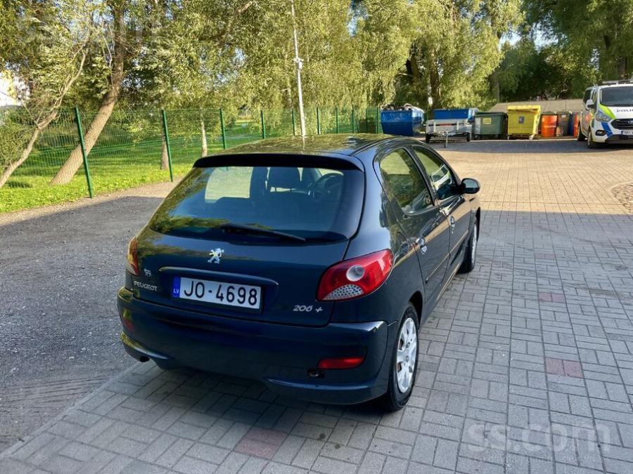 Pelēks Peugeot 206 2009 Liepāja, ar dzinēja tilpumu 1.10 L un nobraukumu 171 tūkst. km par 1590 €, foto 8 vietnē AUTOMOTO.COM.LV