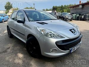 Pelēks Peugeot 206 2010 Rīga, ar dzinēja tilpumu 1.10 L un nobraukumu 0 tūkst. km par 2650 €, foto 3 vietnē AUTOMOTO.COM.LV