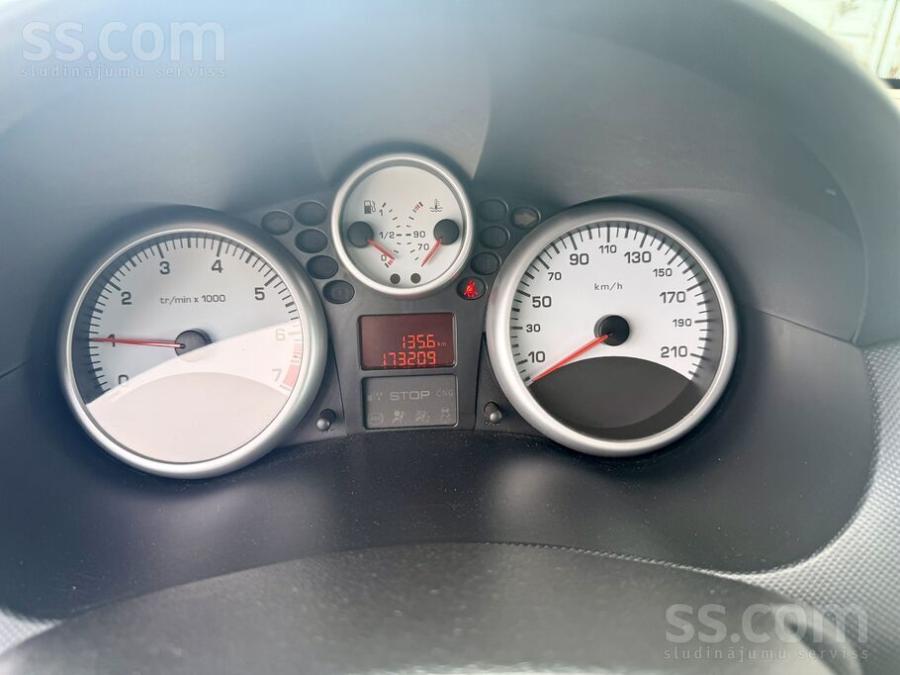 Pelēks Peugeot 206 2010 Rīga, ar dzinēja tilpumu 1.10 L un nobraukumu 0 tūkst. km par 2650 €, foto 15 vietnē AUTOMOTO.COM.LV