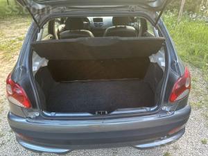 Grey Peugeot 206 2010 in Riga, with an engine capacity of 1.40 L and mileage of 118 thousand km for 2500 €, photo 14 on AUTOMOTO.COM.LV