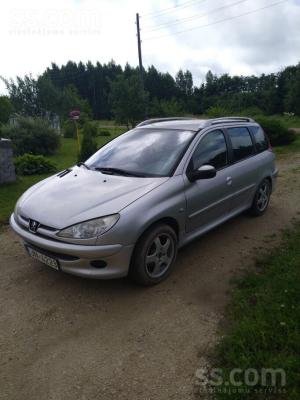 Grey Peugeot 206 2005 in Rezekne, with an engine capacity of 2.00 L and mileage of 261 thousand km for 750 €, photo 5 on AUTOMOTO.COM.LV