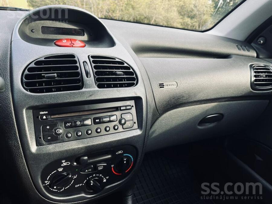 Pelēks Peugeot 206 2006 Cēsis, ar dzinēja tilpumu 1.40 L un nobraukumu 223 tūkst. km par 700 €, foto 7 vietnē AUTOMOTO.COM.LV