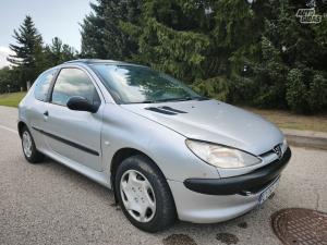 Peugeot 206 1999 in Jonava, with an engine capacity of 1.40 L and mileage of 193 thousand km for 650 €, photo 12 on AUTOMOTO.COM.LV