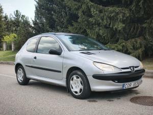 Peugeot 206 1999 in Jonava, with an engine capacity of 1.40 L and mileage of 193 thousand km for 650 €, photo 19 on AUTOMOTO.COM.LV