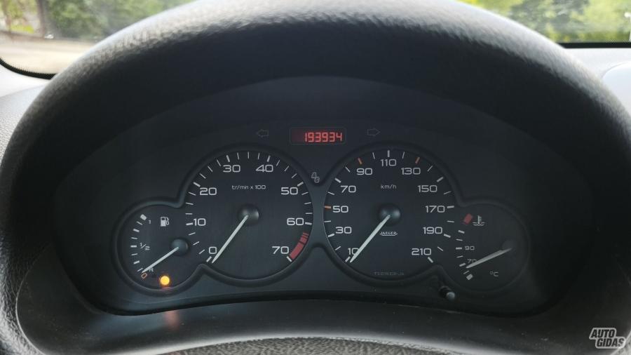 Peugeot 206 1999 in Jonava, with an engine capacity of 1.40 L and mileage of 193 thousand km for 650 €, photo 27 on AUTOMOTO.COM.LV