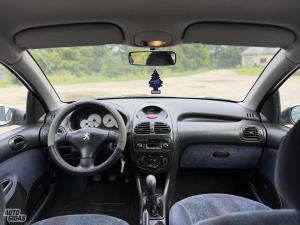Пежо 206 1999 в Утена, объемом двигателя 1.20 л и пробегом 158 тыс. км за 930 €, фото 10 на AUTOMOTO.COM.LV