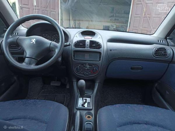 Пежо 206 2000 в Тракай, объемом двигателя 1.40 л и пробегом 136 тыс. км за 850 €, фото 11 на AUTOMOTO.COM.LV